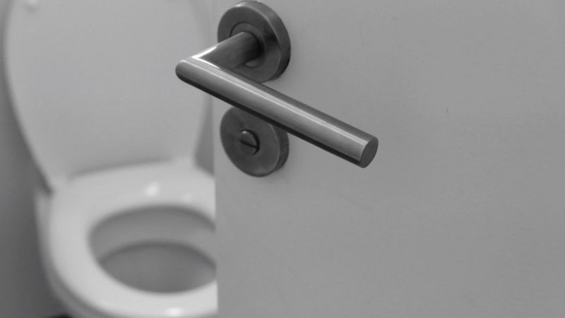 World's oldest toilet: 2,400-year-old loo discovered in China - BBC ...