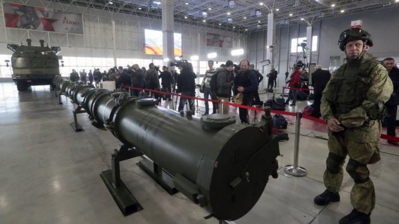 INF nuclear treaty: US pulls out of Cold War-era pact with Russia - BBC ...