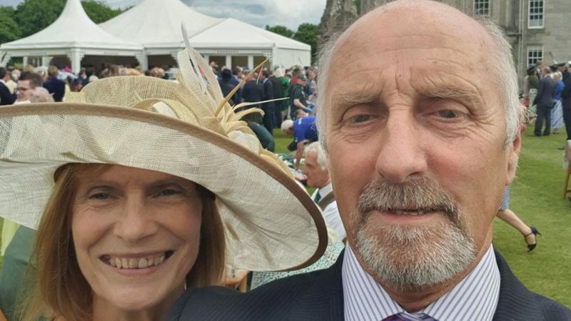 Coronation guest list: Who is going - and who isn't? - BBC News