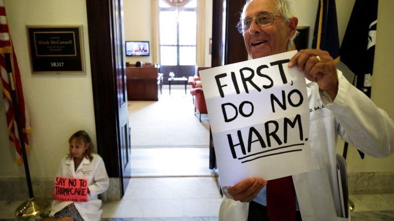 Trump's Obamacare repeal: Back to drawing board for Republicans - BBC News