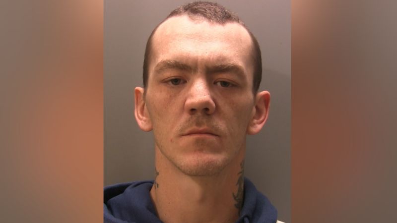 Baby killer Reece Kelly given longer sentence over abuse images - BBC News