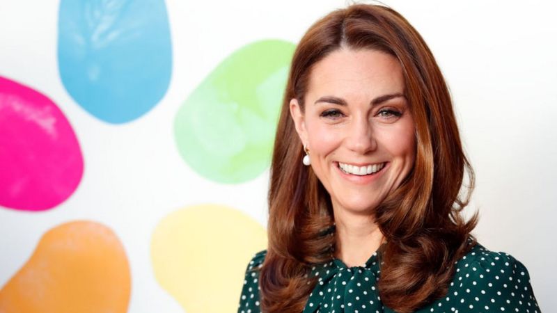 LK Bennett on brink of collapse - BBC News