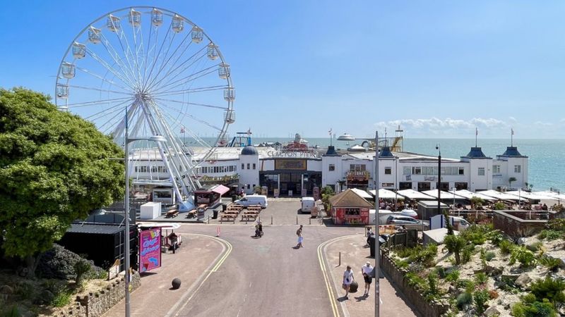 Brexit: How do people in Clacton feel seven years after vote? - BBC News