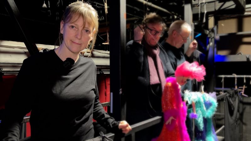 Norwich Puppet Theatre bridge brought back into use after 30 years ...