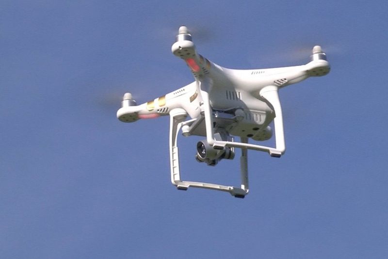 Flying a drone: How easy is it to fly one safely? - BBC News