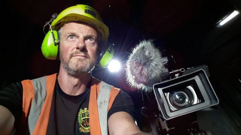 Photography: Coal mining's demise and the people left behind - BBC News