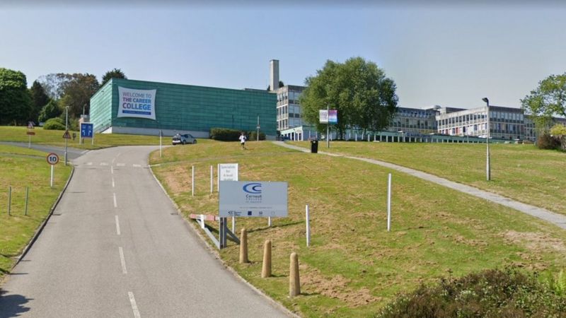 Cornwall College plans to demolish and rebuild St Austell campus - BBC News