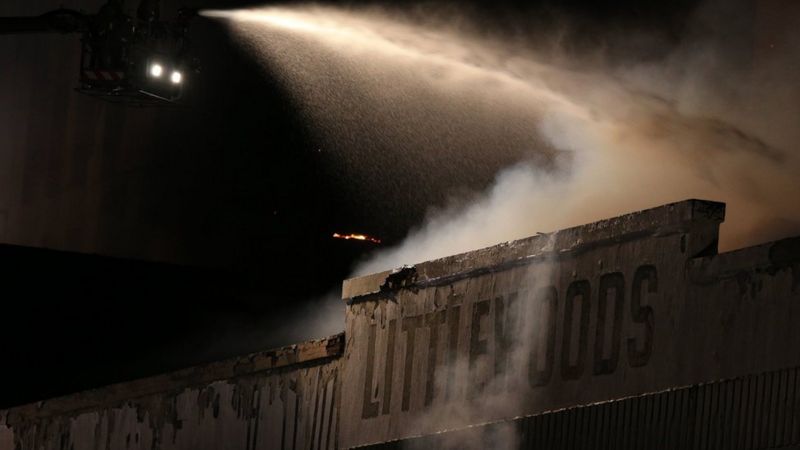 Liverpool Littlewoods building fire in pictures - BBC News