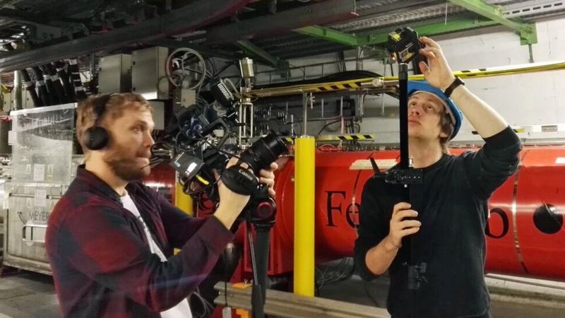 Click: How we made BBC's first fully 360-degree show - BBC News