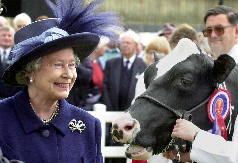 Queen Elizabeth II was embodiment of duty, says Bishop of Truro - BBC News