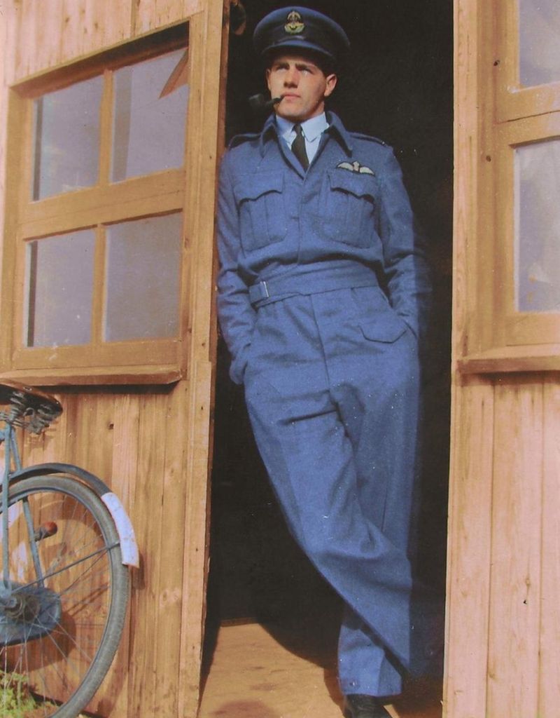 Spitfire found in peatbog slowly being pieced back together - BBC News