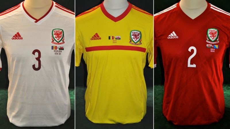 Wales superfan who spent £65k on match-worn shirts - BBC News