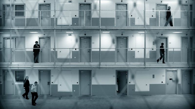 Prisoners allowed access to adult films and internet - BBC News