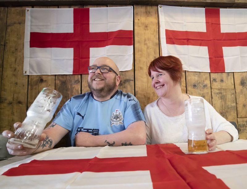 Brexit in pictures: The UK leaves the EU - BBC News