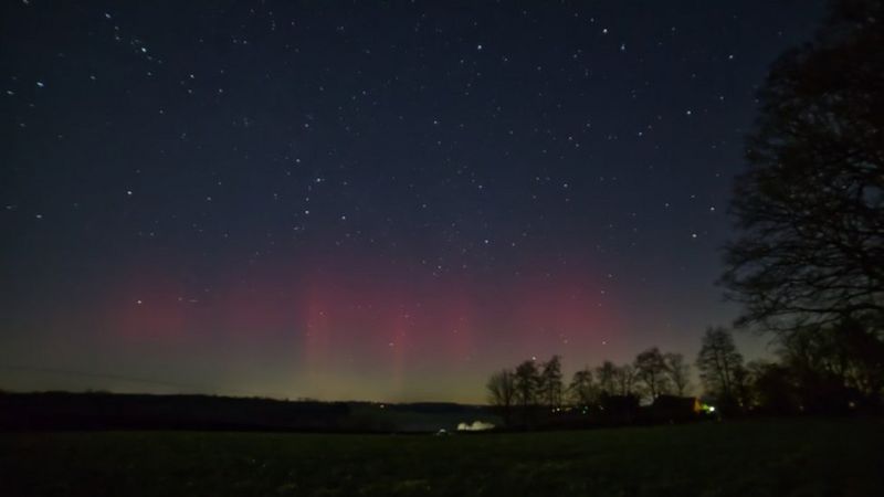 In pictures: Northern lights in southern England caught on camera - BBC ...