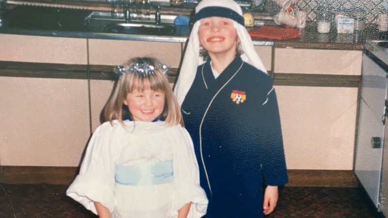 Nadolig Elin Fflur - BBC Cymru Fyw