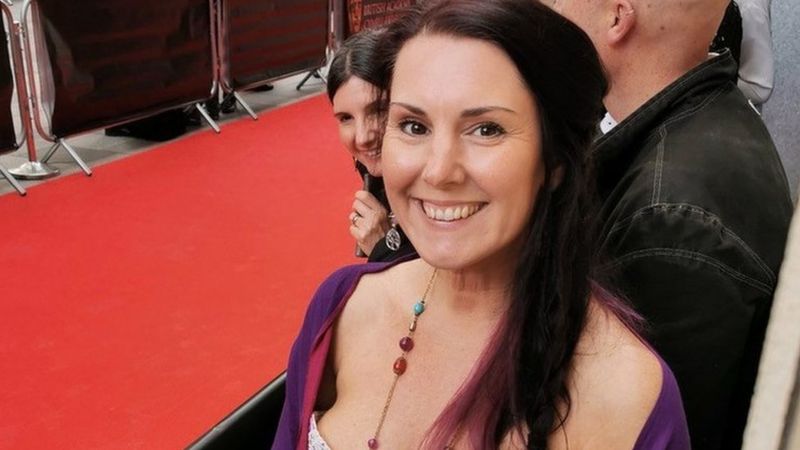 Cost of living: Parents face 'fight' for school uniform cost help - BBC ...