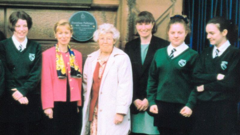 Dorothée Pullinger: The pioneer who built a car for women, by women ...