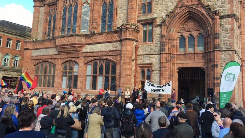 Londonderry: '1968 march galvanised civil rights' - BBC News