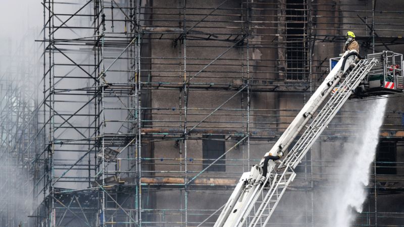 Glasgow fire: How the O2 ABC entertained a city for 143 years - BBC News