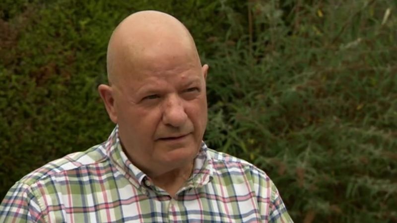 Nathan Hunt death: Father vows to fight for memorial recognition - BBC News