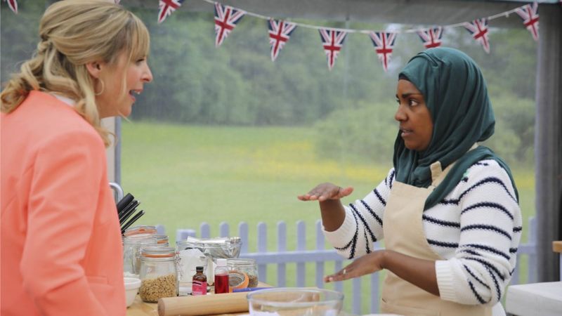 Bake Off winner Nadiya Hussain signs deal with BBC - BBC News