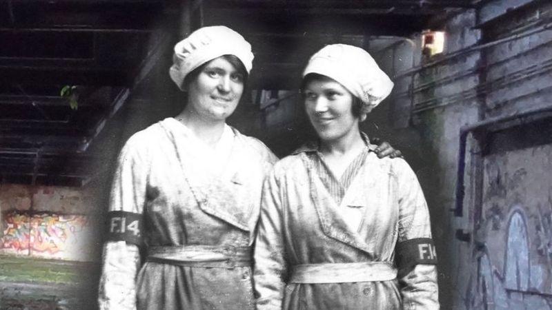 The Canary Girls: The workers the war turned yellow - BBC News