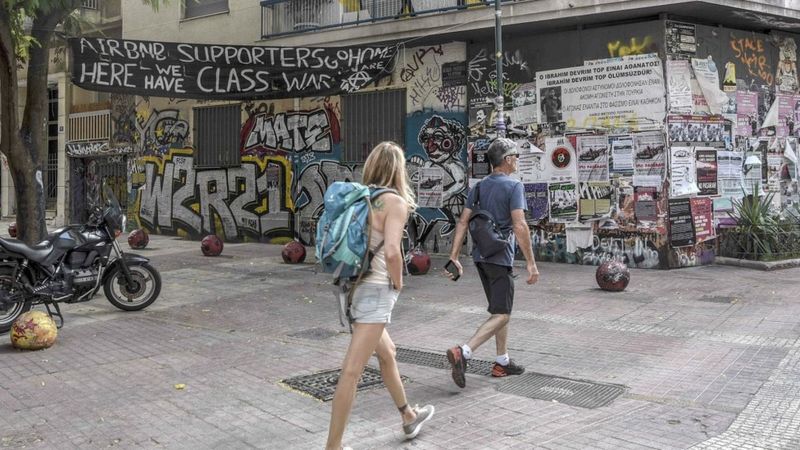 Exarchia: How Airbnb angered Greek anarchists - BBC News