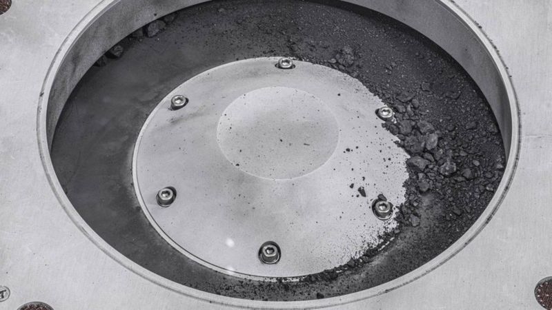 Osiris-Rex: Nasa reveals first look at 'beautiful' asteroid sample ...