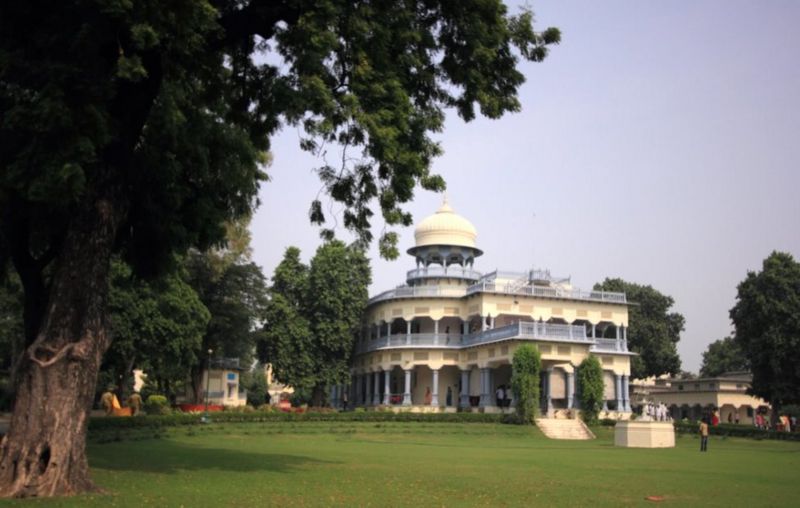 Allahabad: The name change that killed my city's soul - BBC News