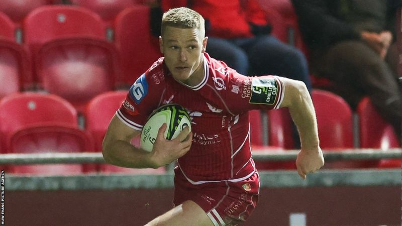 Jonathan Davies: Scarlets centre to miss rest of season - BBC Sport