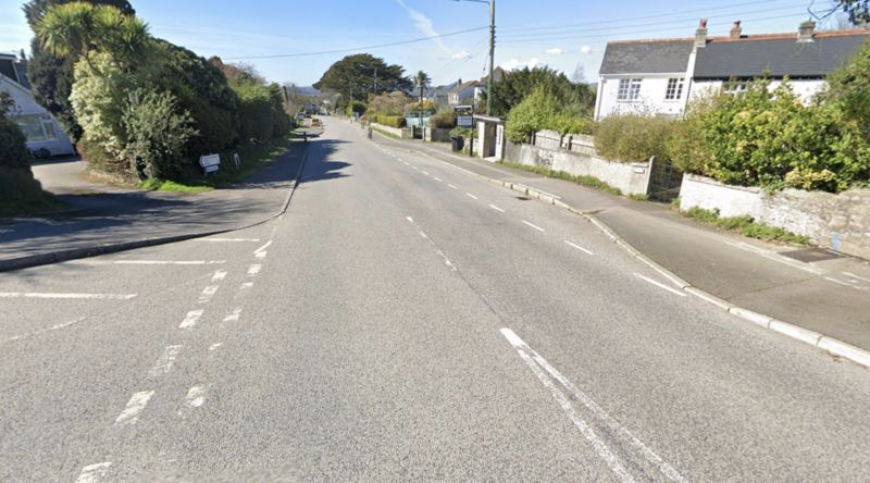 Cyclist sustains life-threatening injuries in collision - BBC News