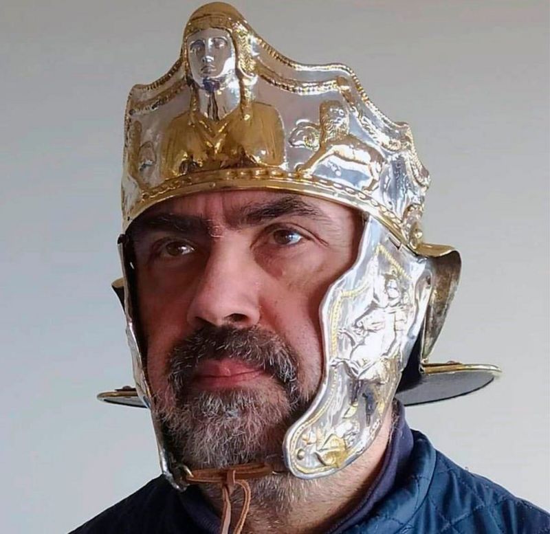 Unlocking the secrets of the 'bling' Roman helmet found in a field ...