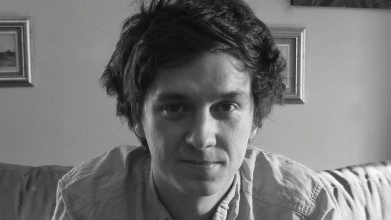 Wales Book of the Year 2023: Novelist Caryl Lewis wins award - BBC News