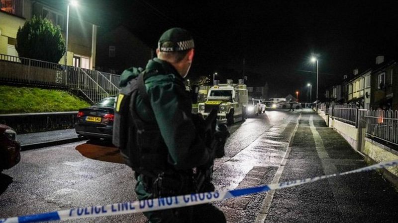 Strabane: O'Neill condemns 'disgraceful' security attacks - BBC News