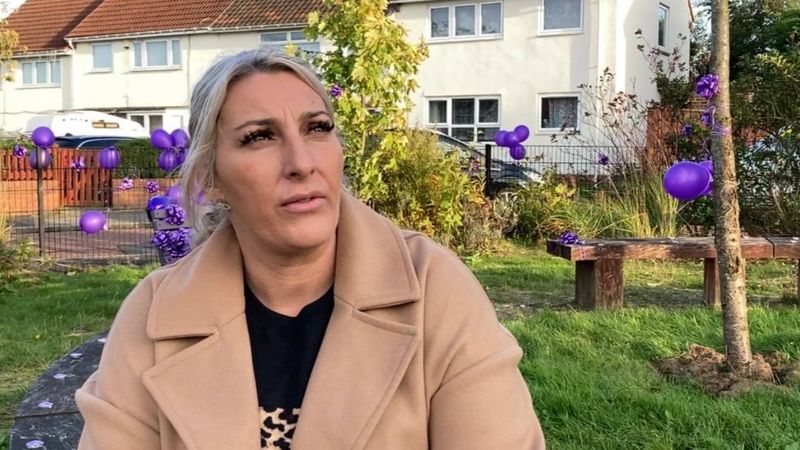 Tomasz Oleszak: Football pitch for murdered teen granted funding - BBC News