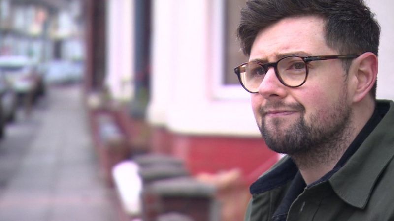 Photos saved from Liverpool skip reveal 'mysterious' man's life - BBC News