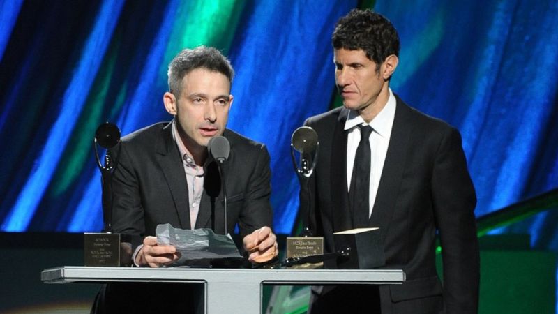 Founding member of Beastie Boys, John Berry, dies aged 52 - BBC News