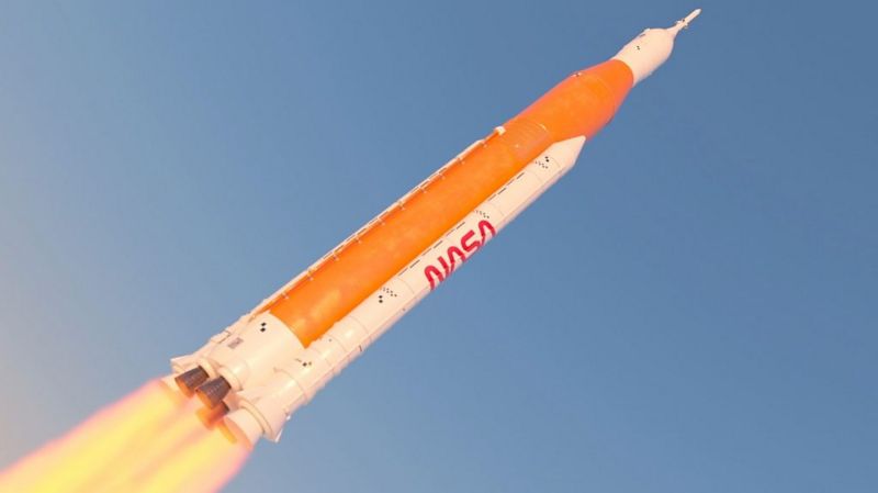 Artemis: Cornwall's Goonhilly to support Nasa Moon mission - BBC News