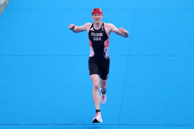 Tokyo Paralympics: Peasgood 'overwhelmed' on return to Essex - BBC News