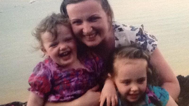 Medicinal cannabis: Health Minister signs licence for Ava Barry - BBC News