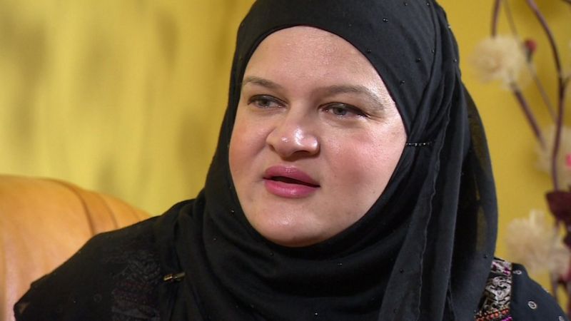 Muslim women 'stopped from becoming Labour councillors' - BBC News