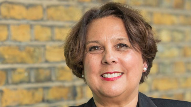 NHS attacks: Nurses being spat at, hit and punched at work - BBC News