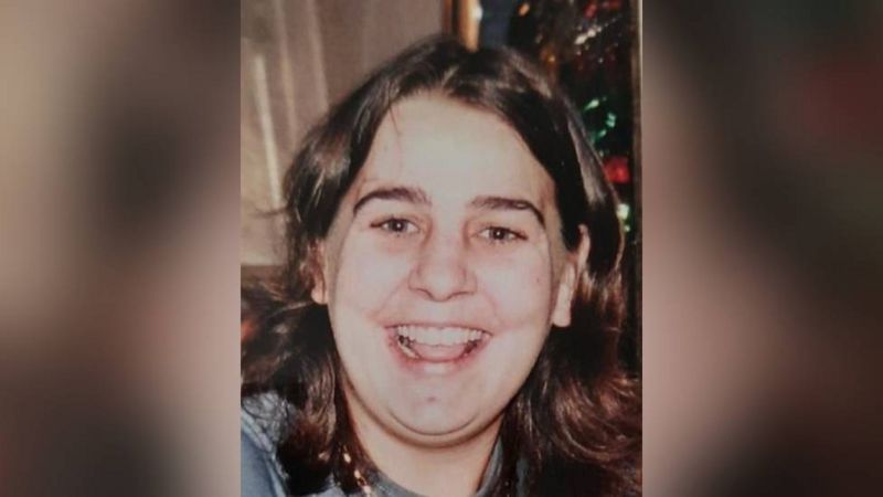 Adell Cowan: Boyfriend Carl Silcox guilty of Caerphilly murder - BBC News