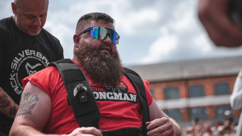Wiltshire champion first in World's Strongest Man for second year - BBC ...