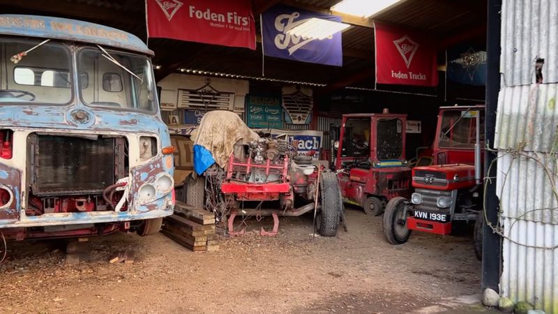 Foden collector in Sandbach hopes to keep firm's memory alive - BBC News
