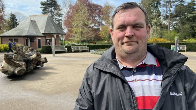Footballer's death among stories inspiring election candidates - BBC News