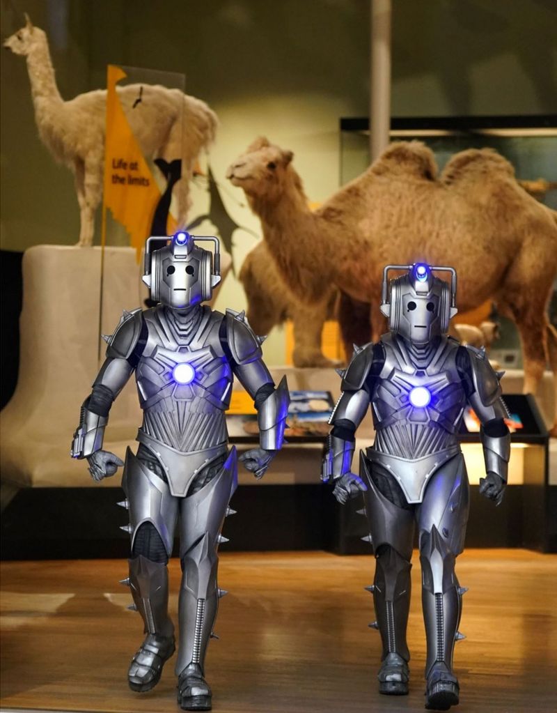 Cybermen storm museum for new Doctor Who exhibition - BBC News
