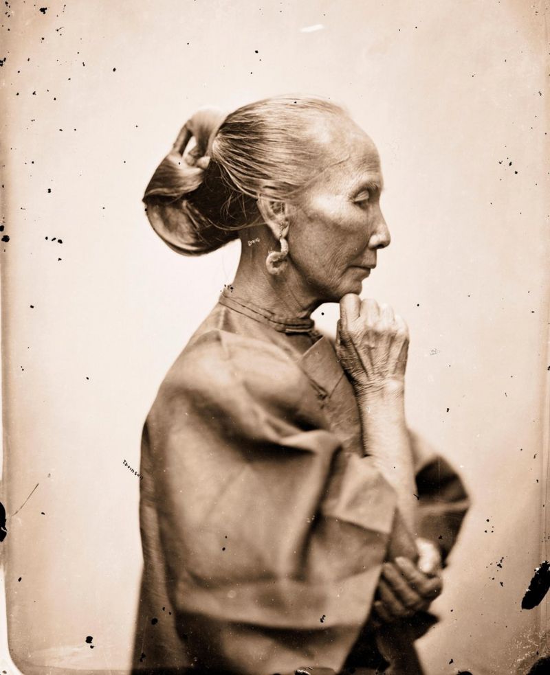 The pioneering Scots photographer who captured China - BBC News
