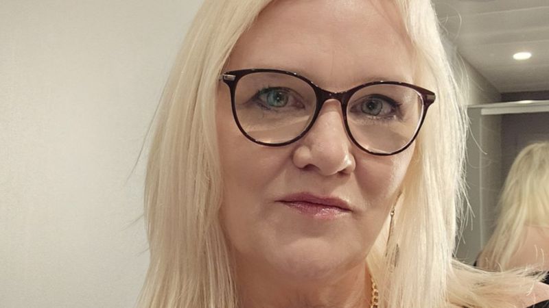 Long Covid blood clues could prompt future trials - BBC News